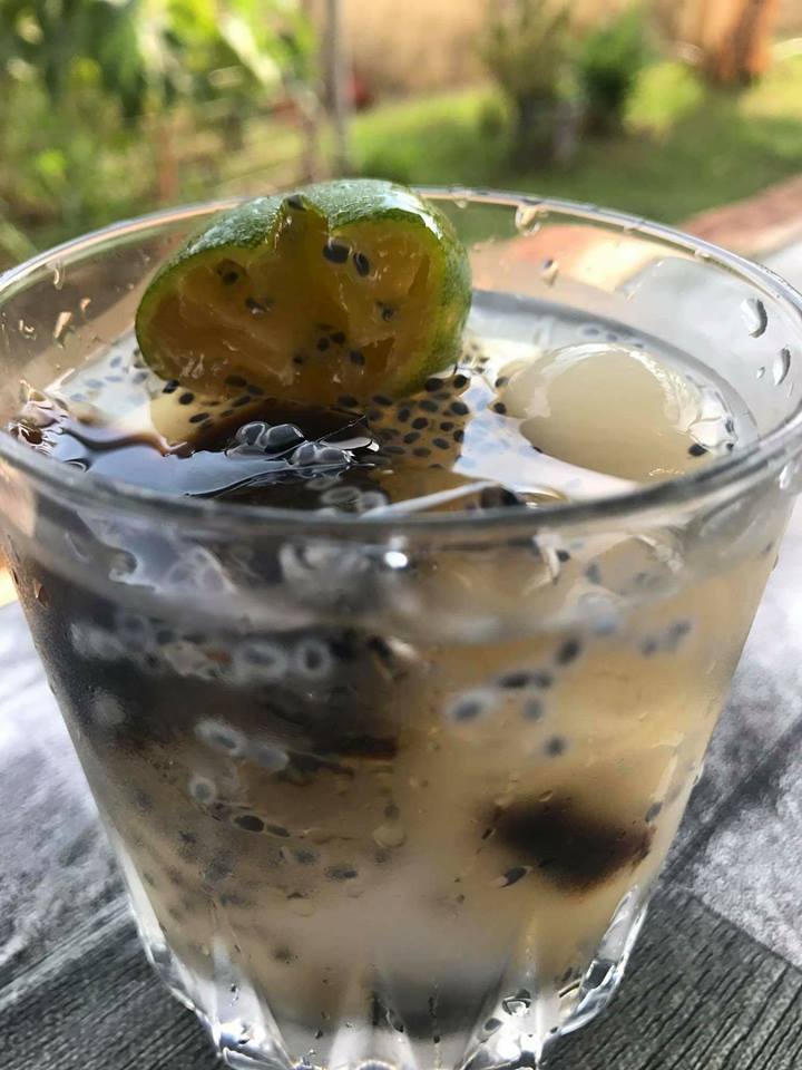 Air Longan Selasih Sejukkan Badan Di Bulan Puasa, Confirm Anak Pun Suka ...